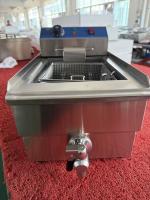China Electric deep fryer with stainless steel body and large capacity designed for commercial kitchens requiring frying solutions for sale