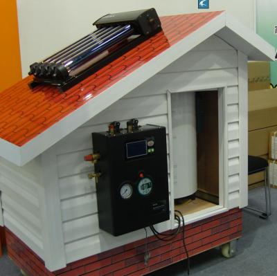 China Split Pressurized Solar Water Heater 300L with Solar Keymark Certified Heat Pipe Collector for sale
