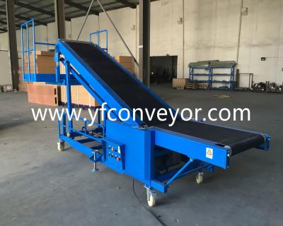 China Truck Loading Conveyor has a standing platform/Movable belt conveyor with standing platform for sale