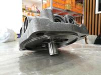 China High Quality Excavator Swing Motor Cover Sumitomo SH200A3 Rotary Motor Head SK200-8E 320C LG220 for sale
