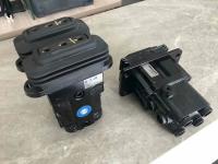 China 320 E320 Excavator Spare Parts Hydraulic Foot Pedal Valve new model Foot Valve for sale