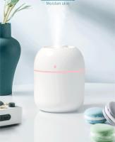 China Mini Car Water Drop USB RGB Light Aromatherapy Air Humidifier for Outdoor Adventures for sale