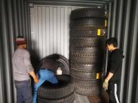 China Radial 152/149 Truck And Bus Tire TBR Tire With Tube 1100R20 for sale