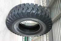 China E4 E5 Inner Tube Tubeless Solid Construction OTR Tires 2700R49 for sale