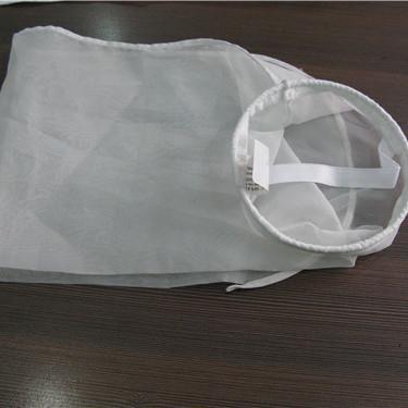 China Nylon Filter Bag for Fluid Filtration 100 Micron Reusable High Temperature for sale