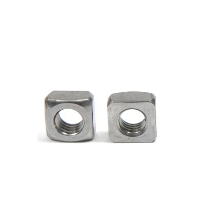 China DIN 557 Heavy Industry Square Nut 8.8 10.9 12.9 Grade Nuts OEM Size And Logo for sale