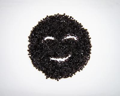 China Recycled PET Granule For Packaging Materials IV 0,77 for sale