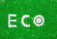China Green Recycled PET Chips Pellet Polyethylene Terephthalate With Melting Point 245-260℃ for sale