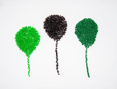China Recycled PET Pellet For Packaging Materials RPET Chips IV0.83 for sale