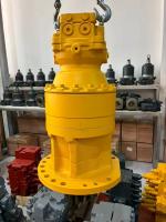 China Excavator Komatsu PC120-6 pc110-6 PC130-7 PC100-6 Swing Motor Assembly 203-26-00123 203-26-00150 706-73-01181 706-73-01180 for sale