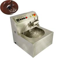 China Tabletop Manual Chocolate Tempering Moulding Machine with 8-40KG Capacity and 220V Electric Heating for sale
