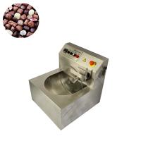 China Tabletop Manual Chocolate Tempering Moulding Machine with 8-40KG Capacity and 220V Electric Heating for sale