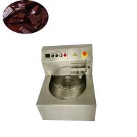 China Tabletop Manual Chocolate Tempering Moulding Machine with 8-40KG Capacity and 220V Electric Heating for sale