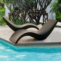 China Top Sales Stylish Moon Chair Practical and Durable Portable Patio Garden Beach Pool Courtyard Villa Sun Lounger for sale