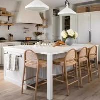 China Modern Woven Rattan Bar Chairs Commercial Barstools Luxury Home Furniture Nordic Minimalist Solid Wood Kitchen High Stool ZZ for sale