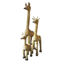 China Good Quality Supermarket Hotel Home Decoration Handmade Rattan Weaving Animal Crafts for sale