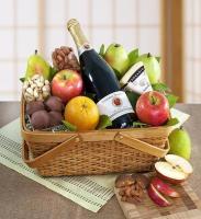 China Wholesale Hand Woven Gift Baskets Wicker Baskets Storage Baskets for sale