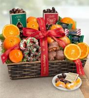 China Wholesale Hand Woven Gift Baskets Wicker Baskets Storage Baskets for sale