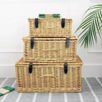 China Wicker Craft Handmade Wholesale Willow Hamper Set Woven Wicker Gift Storage Picnic Basket for sale