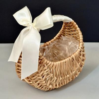 China Handwoven Picnic Fruit Basket Ribbon Rectangle Rattan Storage Basket Handle Party Wedding Decor Flowers Bag Bathroom Tools for sale