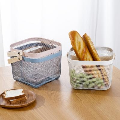 China Metal Wire Mesh Kitchen Storage Baskets-Eco-Friendly Multifunction Wood Handle for Food Vegetables & Fruits for sale