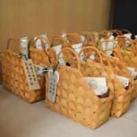 China Hot Sale Handmade Chipwood Woven Multifunction Storage Basket with Handle for Kitchen Bathroom Tools for sale