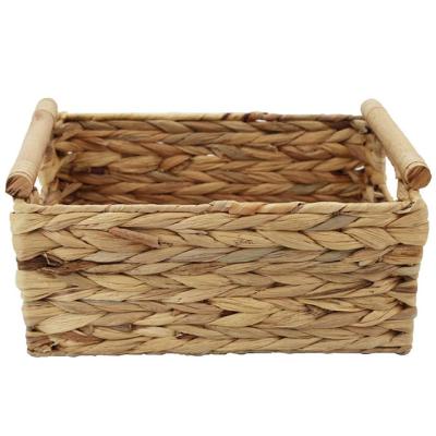 China Grass Woven Wood Handle Handmade Straw Woven Desktop Storage Basket Storage Box for sale