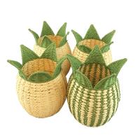 China Hot Sale Elegant Seagrass Pineapple Shaped Basket for Storage Home Decoration OEM Handmade Storage Basket for sale