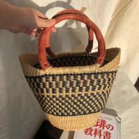 China Wholesale Handmade Decorative Woven Straw Water Hyacinth Seagrass Bolga Wicker Baskets Storage with Handle Handicrafts for sale