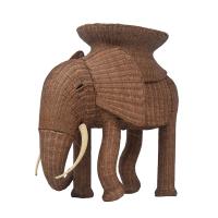 China Natural Flamingos Elephants Hand-woven Craft Ornaments Rattan Animals Home Displays Window Decoration Ornaments for sale