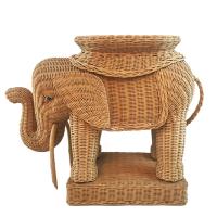 China Natural Flamingos Elephants Hand-woven Craft Ornaments Rattan Animals Home Displays Window Decoration Ornaments for sale