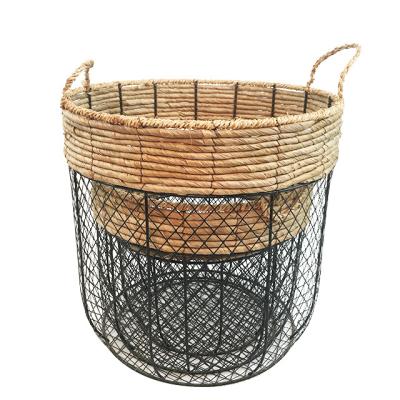 China High Quality Rectangular Cheap Black Metal Wire Storage Basket With Wood Base for sale