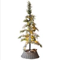 China New Handmade Eco-friendly Round Natural Water Hyacinth & Seagrass Woven Christmas Tree Stand Cover Xmas Skirts Baskets for sale