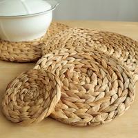 China Wholesale Custom Natural Woven Water Hyacinth Placemats Seagrass Thick Rattan Round Non-Slip Handmade Braided Dinner Tablemat for sale