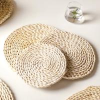 China Wholesale Custom Natural Woven Water Hyacinth Placemats Seagrass Thick Rattan Round Non-Slip Handmade Braided Dinner Tablemat for sale