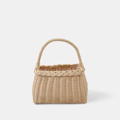 China Latest Design Hand Woven Storage Basket Home Garden Outdoor Decor Supplies Weave Flower Basket for sale