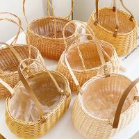 China Multi-Colored Handmade Mini Handle Flower Basket Wicker Outdoor Food Basket for sale