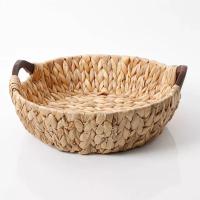 China Hot Sale Handmade Natural Water Hyacinth Tray with Handle Woven Basket Rattan Woven Basket for sale
