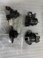 China OE NO. 218302B600 Engine Mount for Veracruz 218102P000 218102P100 21811-2B000 218112B100 for sale
