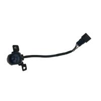 China Customizable Brass Rear View Camera for Hyundai Santa Fe 95760-2W640 957602W640 for sale