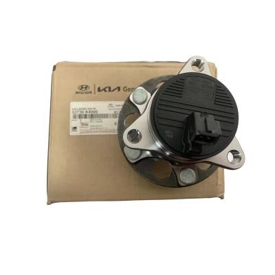 China Stamping Process OE 52730-K4000 Wheel Bearing Hub Assembly with Eyelet and Washer for sale