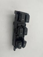 China Electric Main Driving Window Switch OEM93570-3K600 for Hyundai Sonata 2009 Car Fitment for sale