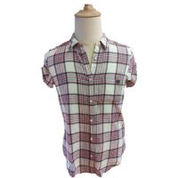 China Turn Down Collar Slim Fit Plaid Shirt Cotton Ladies Casual Wear for sale