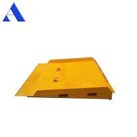 China Dock Truck Warehouse Dock Mobile Forklift Container Loading Ramp 6 Ton 8 Ton and 12 Ton Onlinesupport Aftersales Service Provided for sale