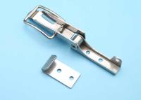 China OEM Adjustable Toggle Latch Lock With Strike Plate And Side Keyhole for sale