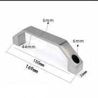 China L30203 304 Stainless Steel Unthreaded Through Holes Cast Industrial Pull Handle Polished for sale