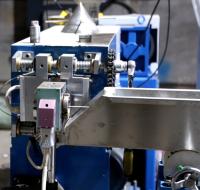 China 3mm 5mm PP PE PVC single core plastic wire cable tie nose bridge bar strip nose clip extrusion machine for sale