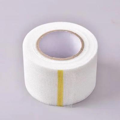 China Durable  Fiberglass Mesh Tape / Grid Mesh Cloth Tape For Joint Sealing for sale
