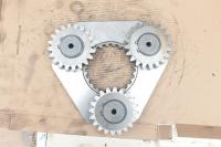 China SK200-5 SK200-6E SK200-6 1st Level Carrier Assy for Swing Motor Reduction Gear Box Apply to KOBELCO Excavator Parts YN32W01019F1 for sale
