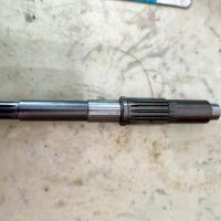 China PC30 Travel Motor Shaft 10-17T  Length 164mm for sale